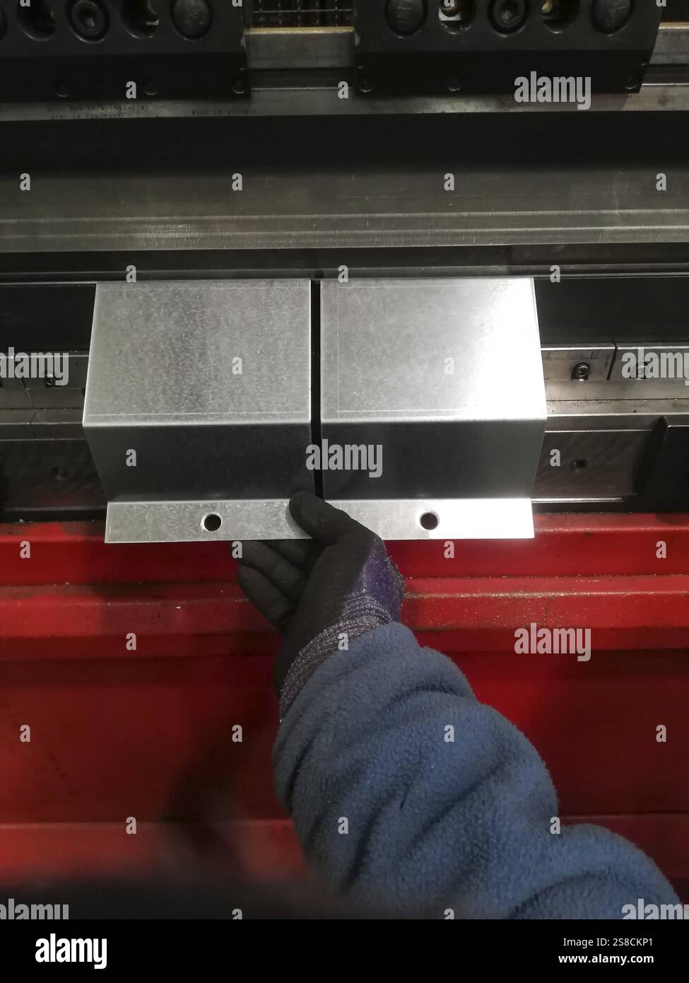 Sheet metal bending in hi-res stock photography and images - Alamy