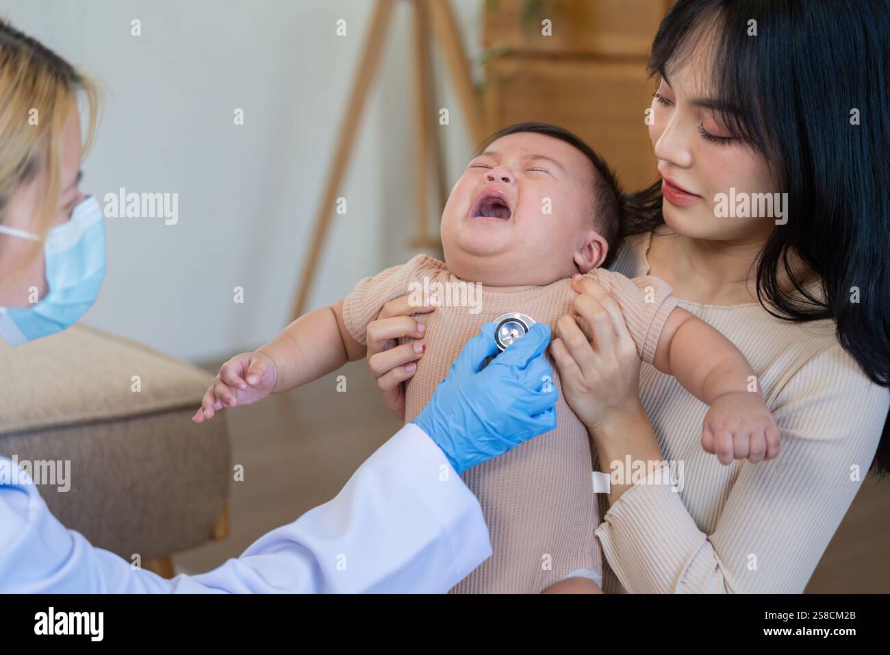Child present crying hi-res stock photography and images - Alamy