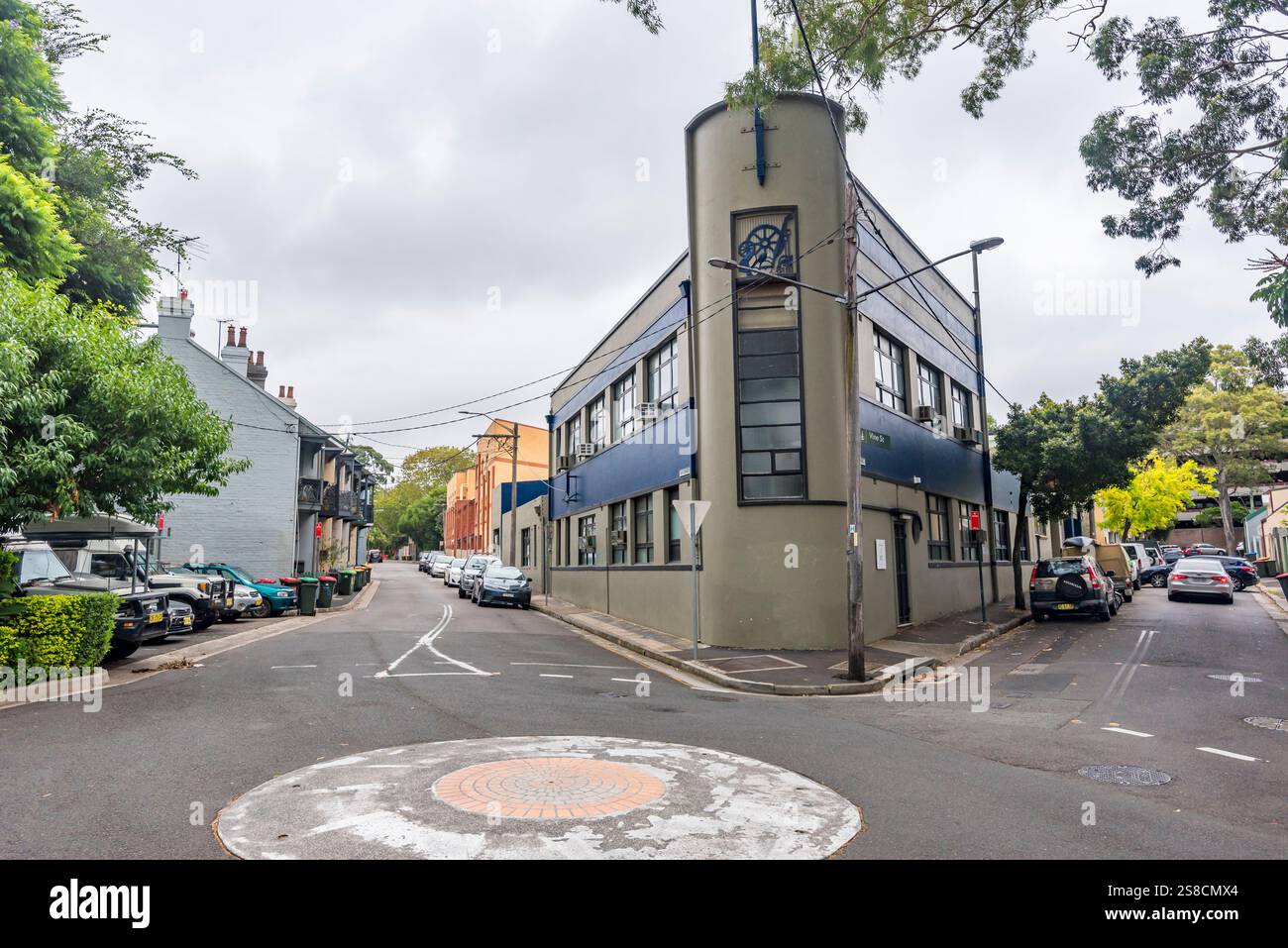 Triangular shaped building hi-res stock photography and images - Alamy