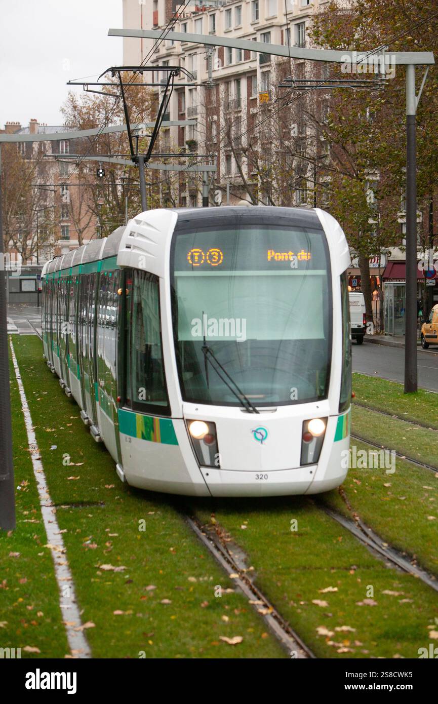 tram circulating in the city of Paris Stock Photo - Alamy