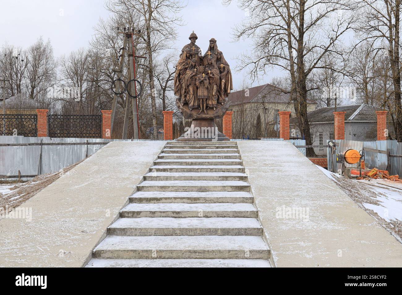 Town of Dno, Pskov Oblast, Russia - January 03, 2025: A bronze monument ...