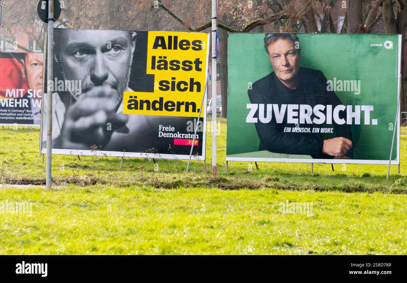 Wahlplakate zur Bundestagswahl 2025 Wahlplakate zur Bundestagswahl 2025 mit den Fotos der ...