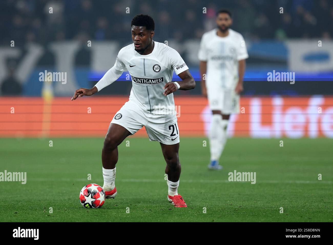 Bergamo, Italy. 21st Jan, 2025. Tochi Chukwuani of SK Sturm Graz in ...
