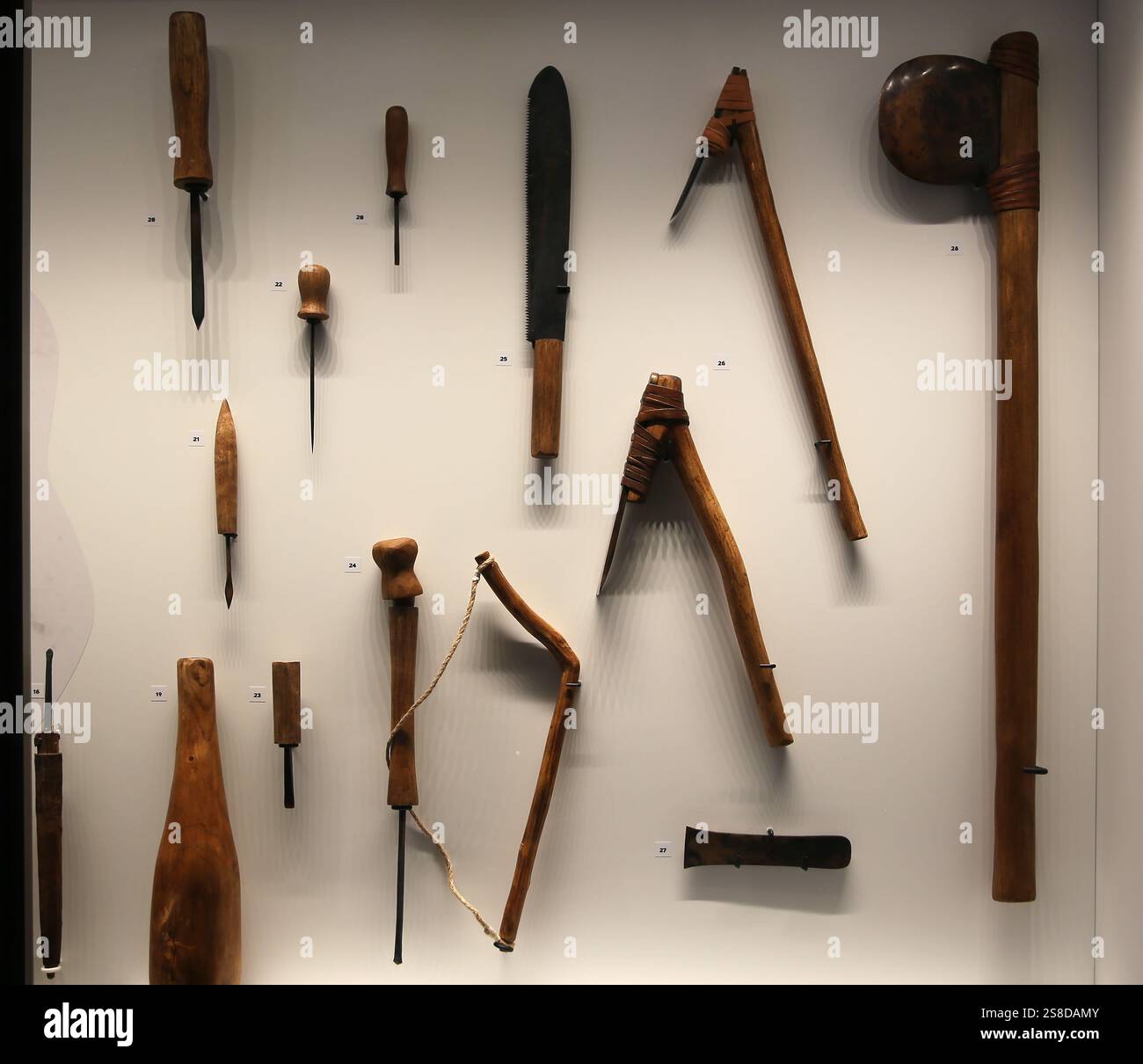 The set of tools from Saqqara (Great tombs, 1st Dynasty). Replicas ...