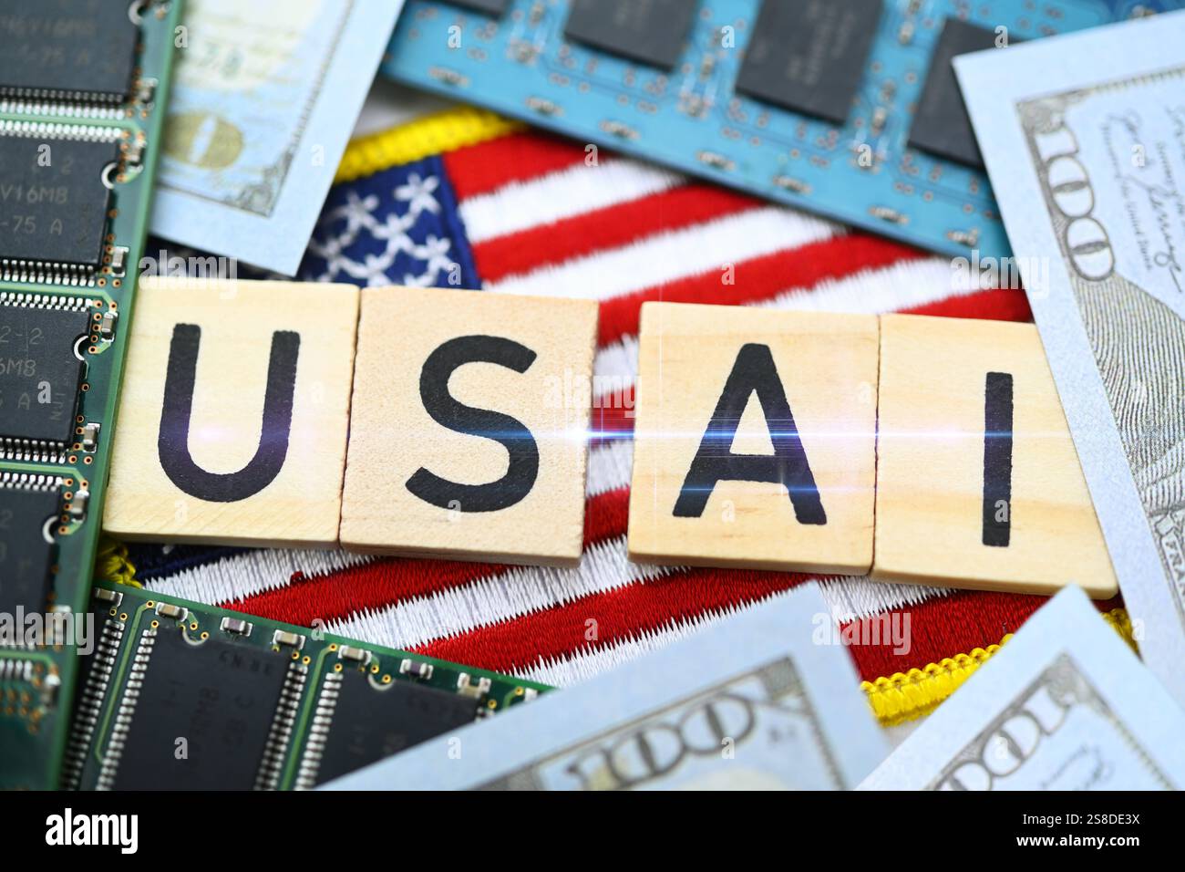 Buchstaben bilden den Schriftzug US AI auf US-Fahne und Computerchips ...