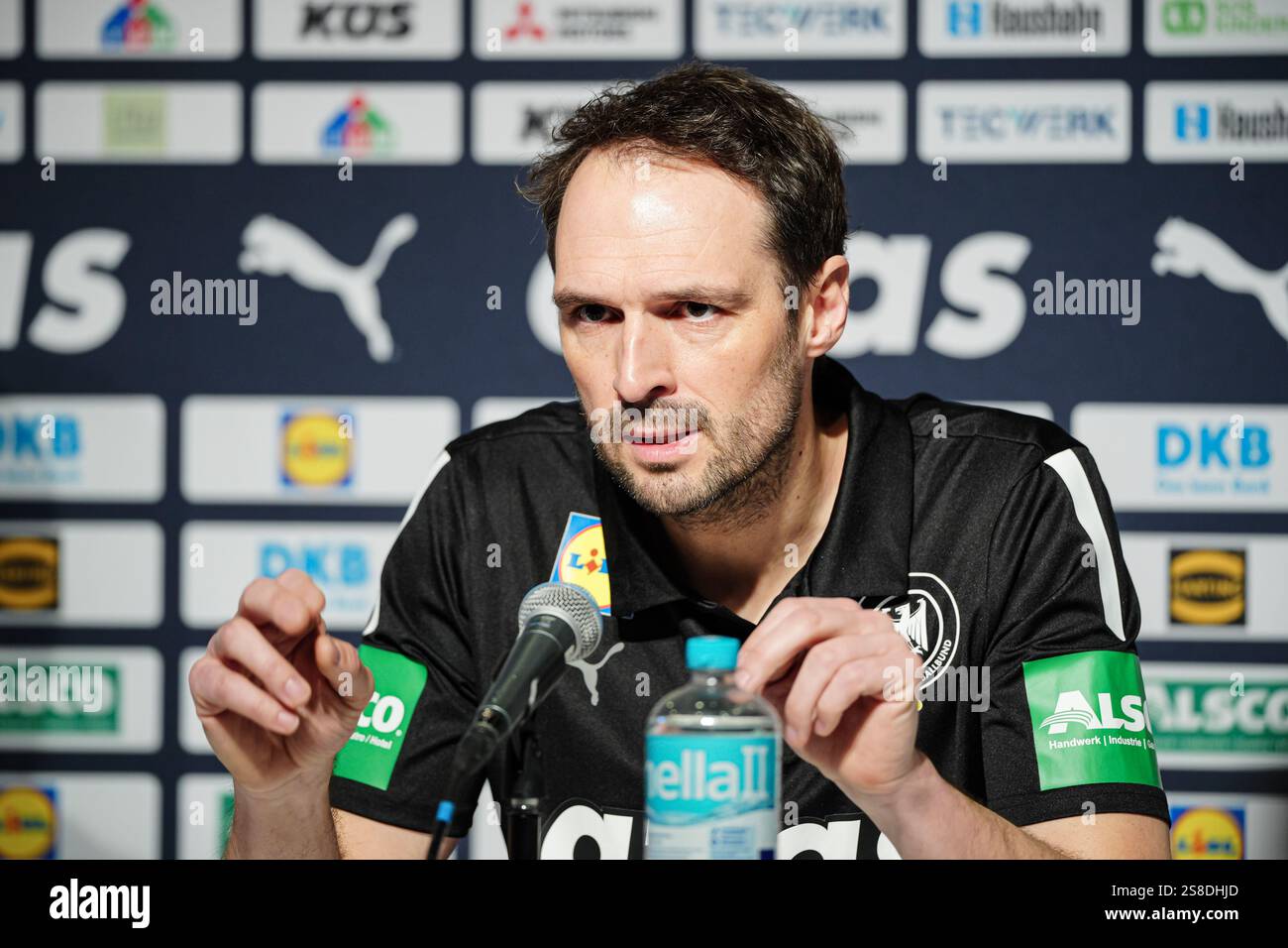 Benjamin Chatton (Deutschland, Manager) DEN, Pressekonferenz ...