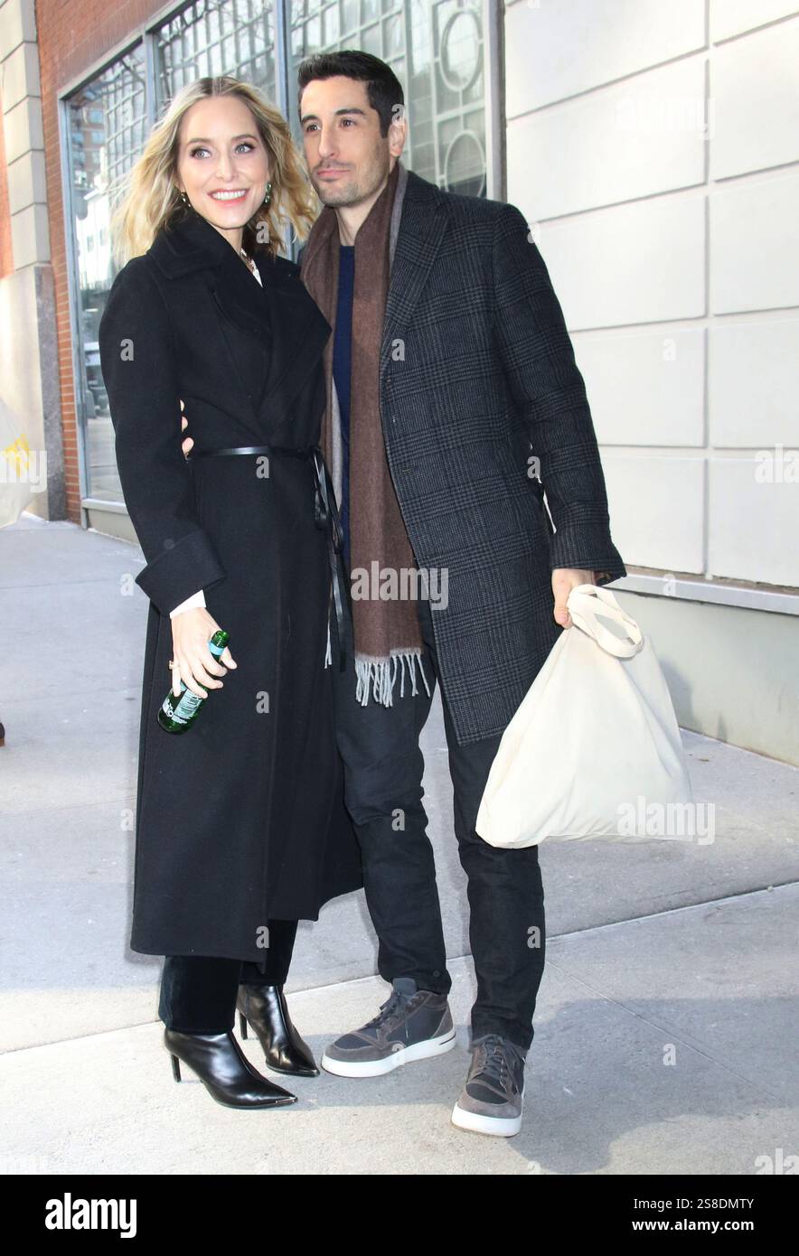 New York, NY, USA. 21st Jan, 2025. Jenny Mollen and Jason Biggs seen in ...