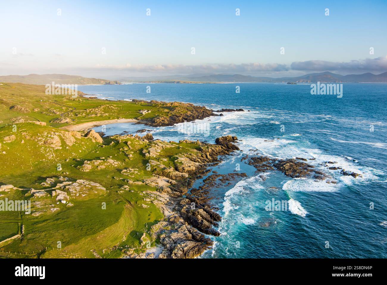 Ineuran Bay coast and cliffs, Malin Head, Ireland's northernmost point ...