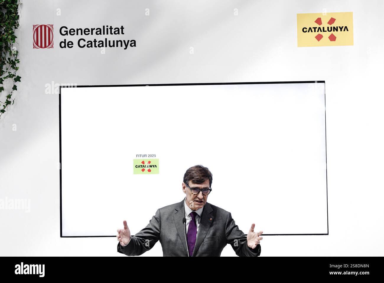 The President of the Generalitat, Salvador Illa, inaugurates Catalonia ...
