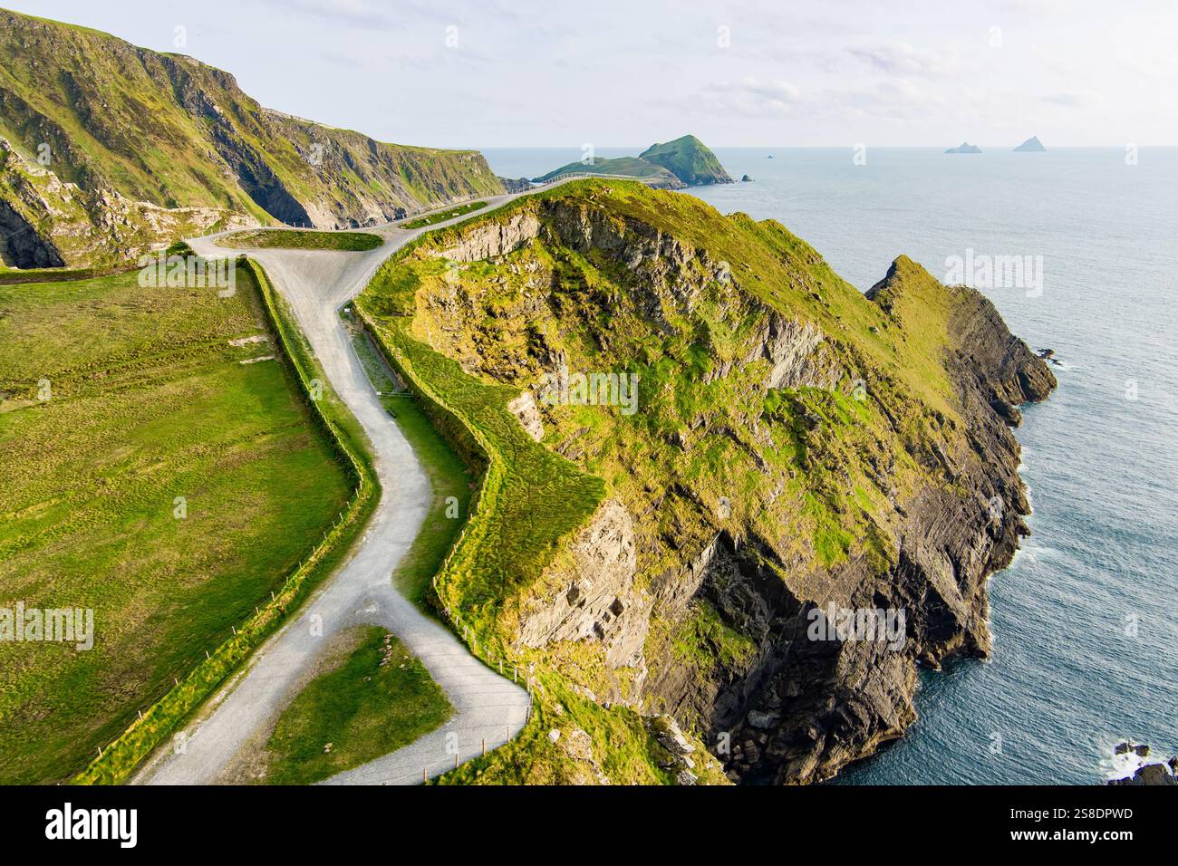 Amazing wave lashed Kerry Cliffs, widely accepted as the most ...