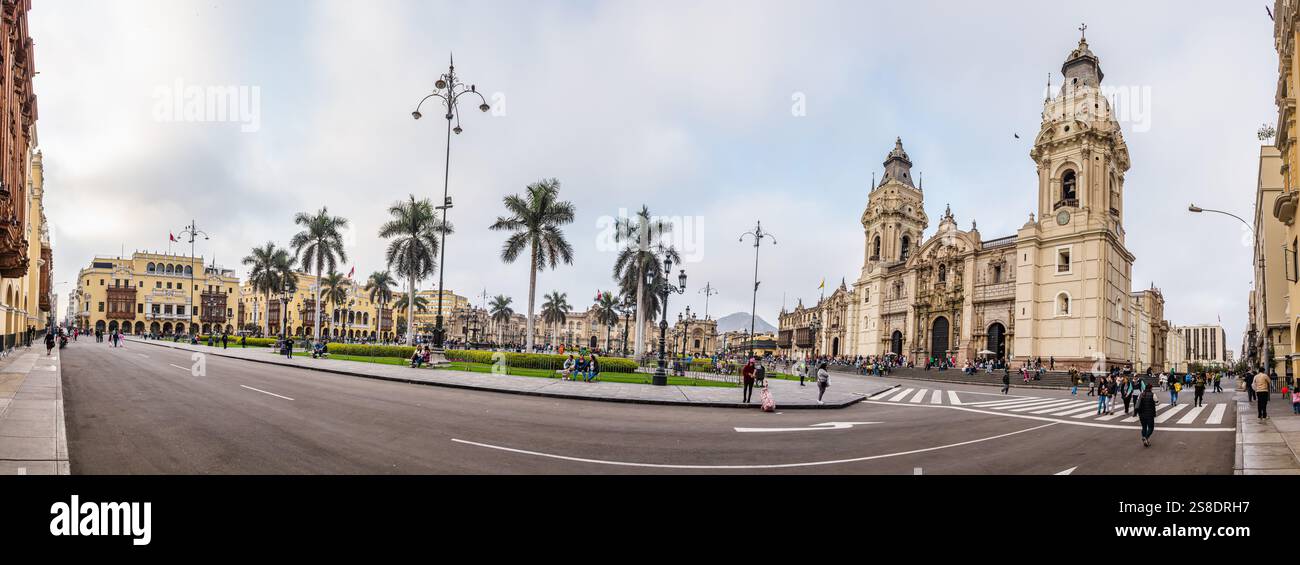 Panoramic view of the Lima Main Square - Peru Stock Photo - Alamy