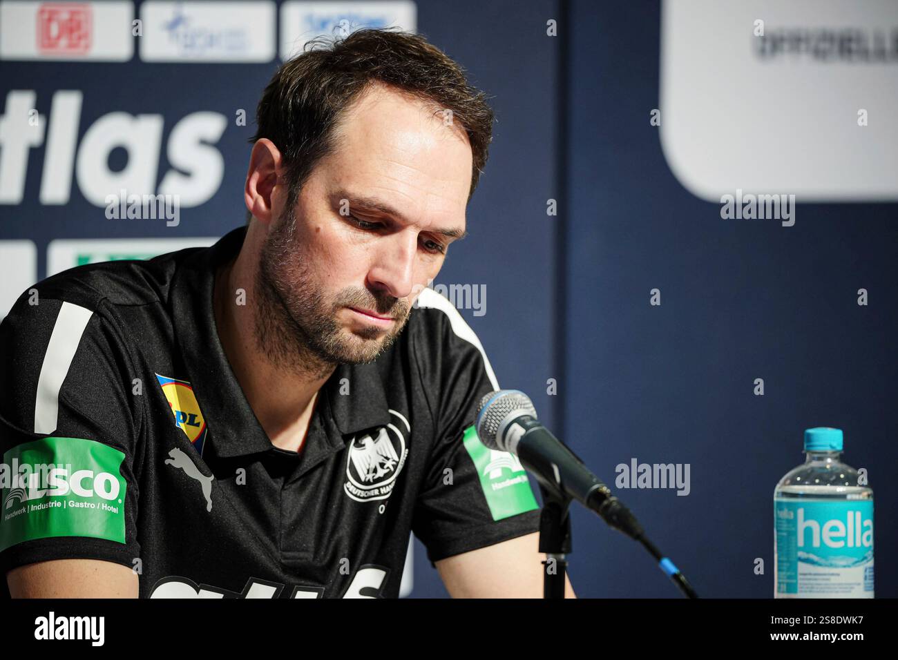 Benjamin Chatton (Deutschland, Manager) DEN, Pressekonferenz ...