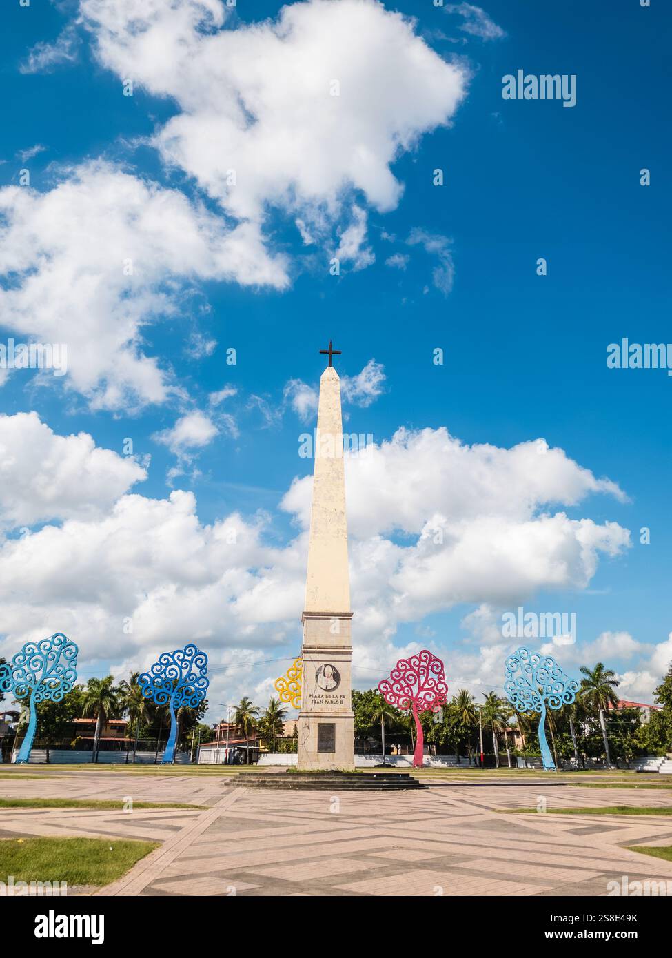 Plaza de la Fe Juan Pablo II (John Paul II Faith Square) - Managua ...
