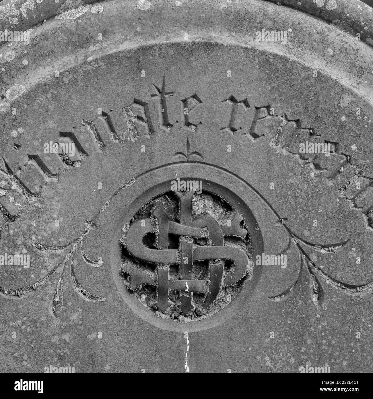 Gravestone detail, square, black and white Stock Photo - Alamy