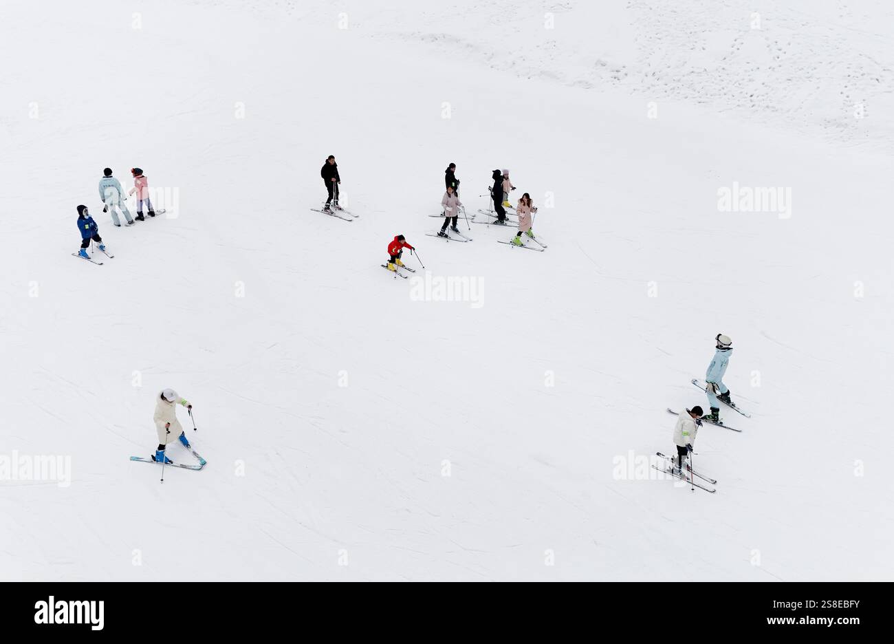 (250122) -- CHENGDU, Jan. 22, 2025 (Xinhua) -- An aerial drone photo ...