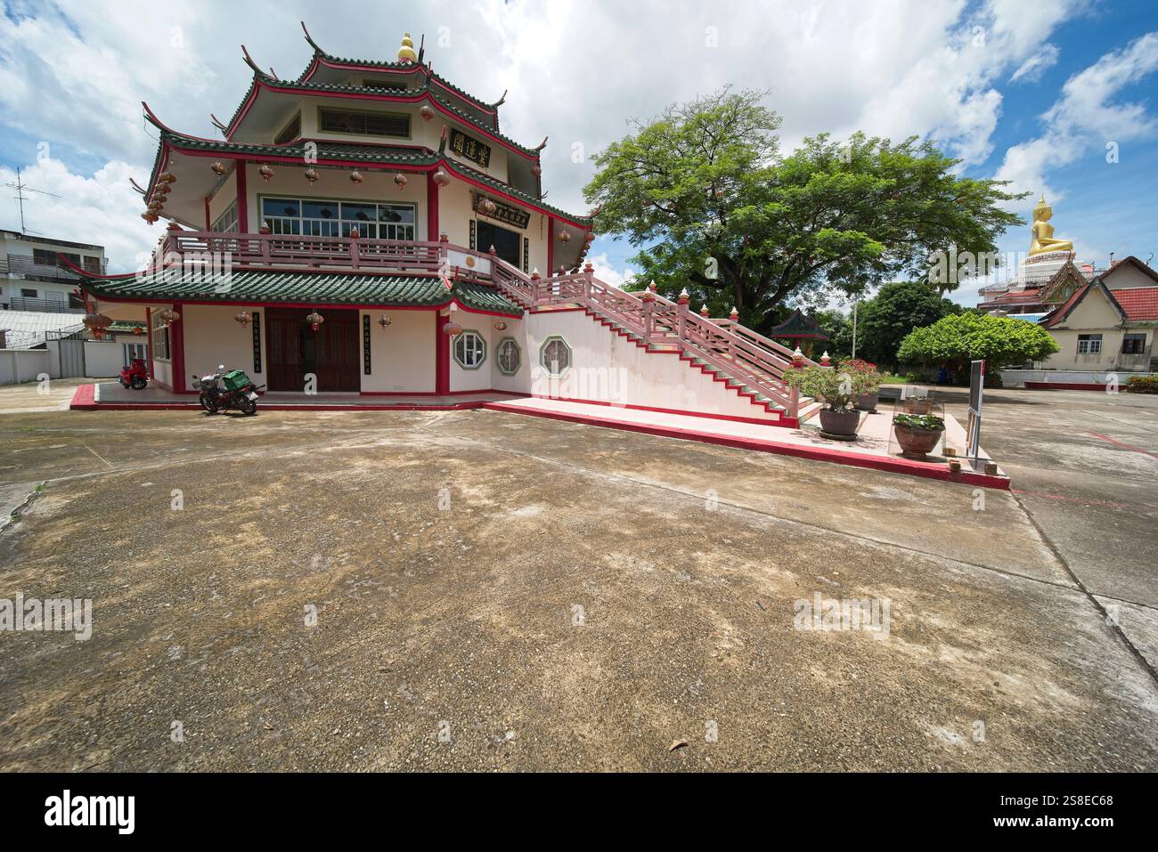 nong khai, a small town in northeast Thailand on the mekong river Stock ...