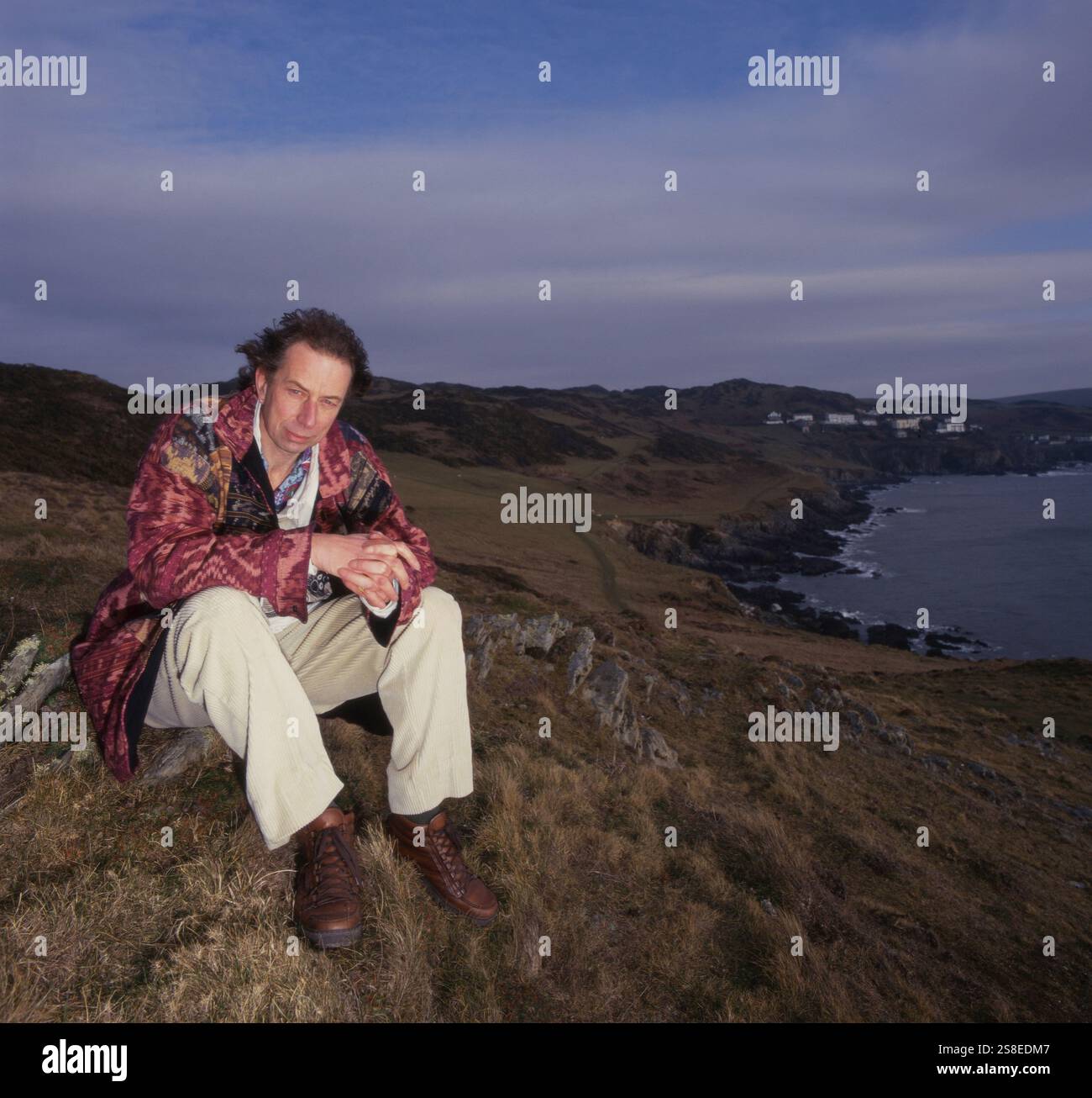 Portrait of Dr Vernon Coleman Stock Photo - Alamy