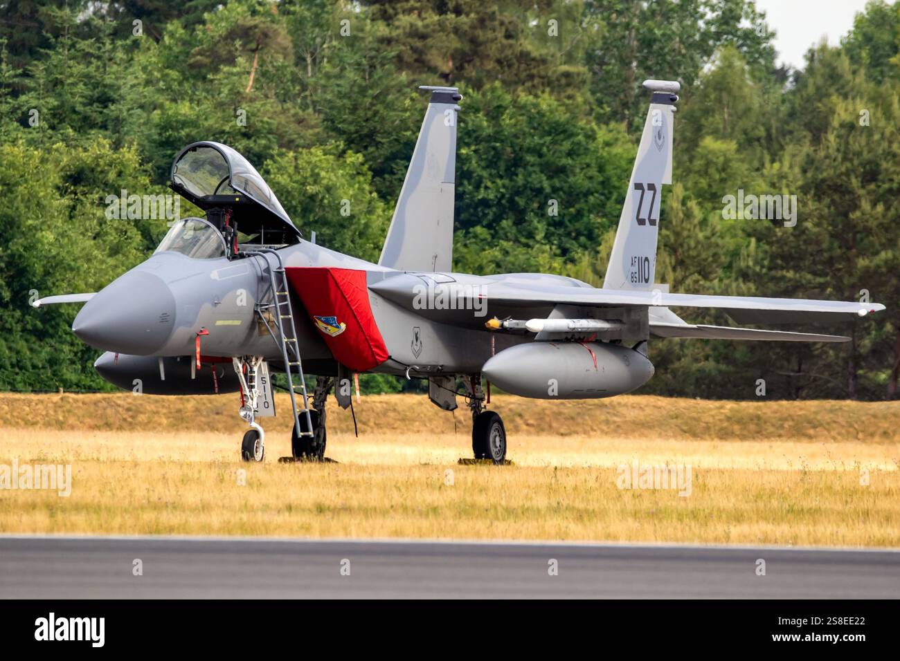 US Air Force McDonnell Douglas F-15C Eagle fighter jet from 67th ...