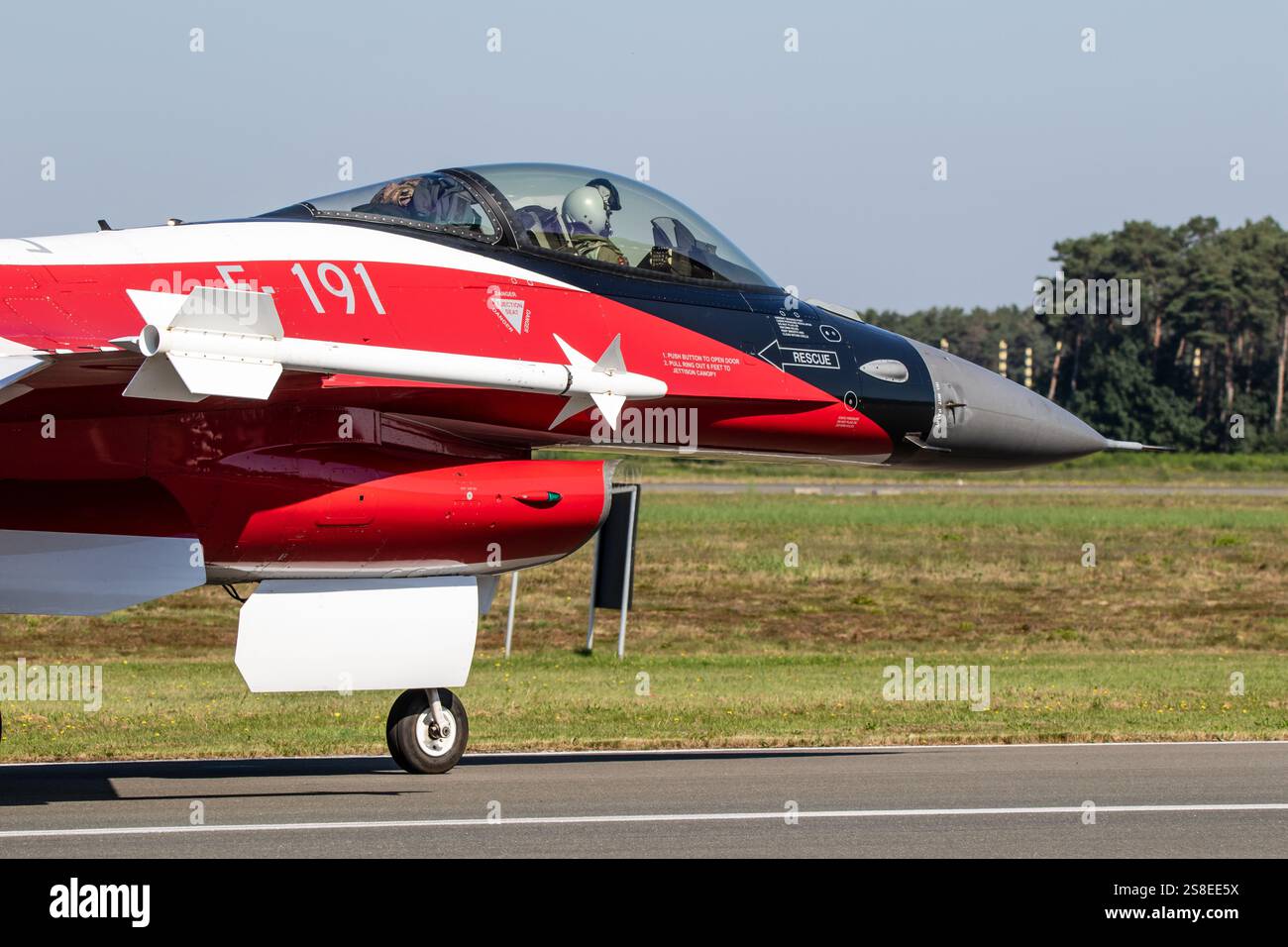 Royal Danish Air Force F-16AM fighter jet taxiing to the runway at ...