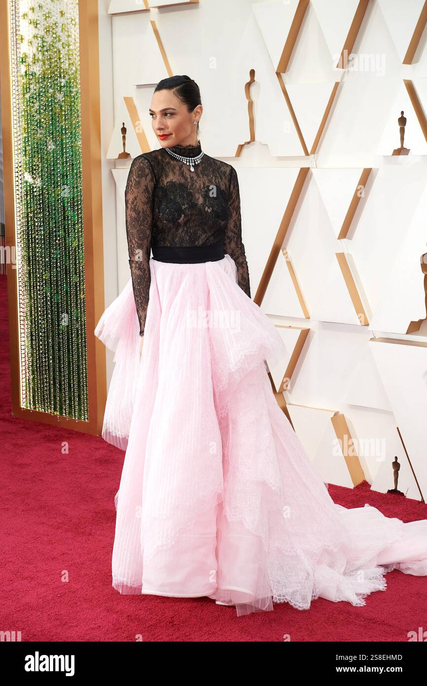Gal Godot arriving at the 92nd Annual Academy Awards at Hollywood and ...