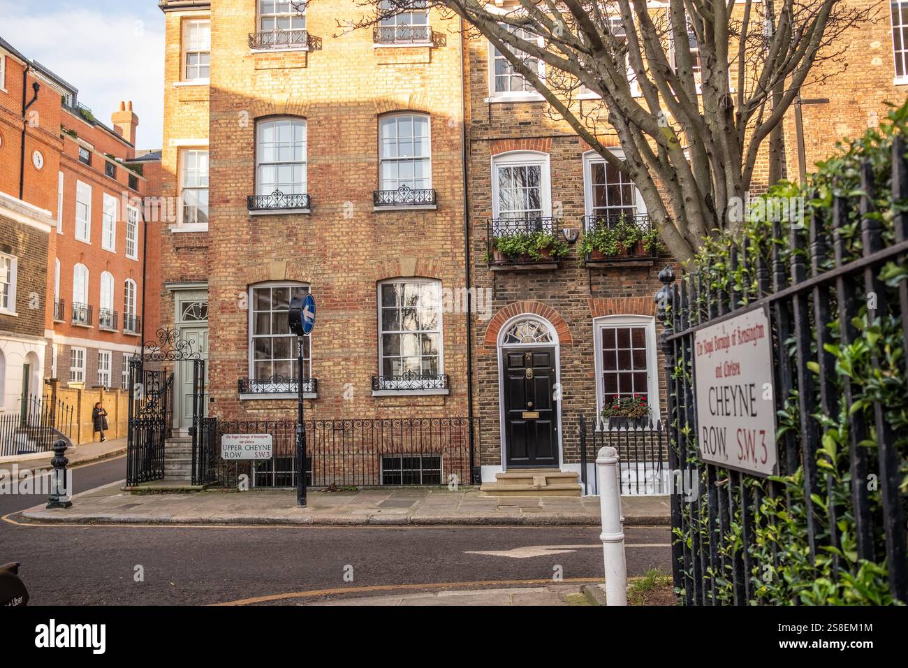 LONDON- JANUARY 14, 2025: Upmarket residential area of SW3 in Borough ...