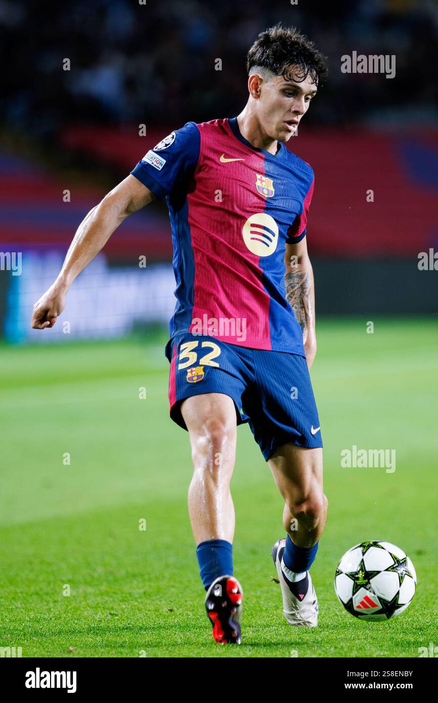 Barcelona, Spain. 1st Oct, 2025. Hector Fort in action during the Uefa Champions League match ...