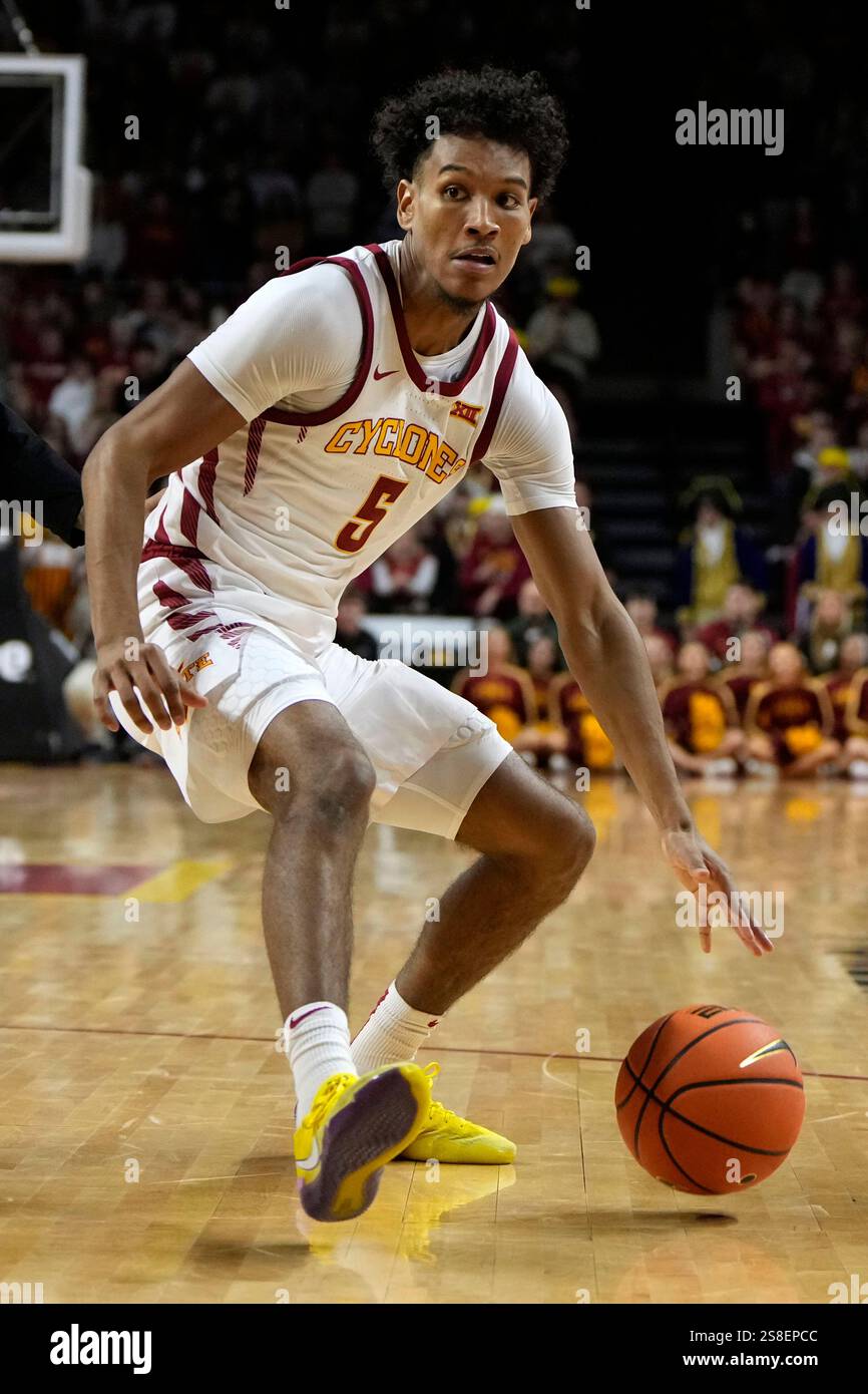 Iowa State guard Curtis Jones drives to the basket during the second ...