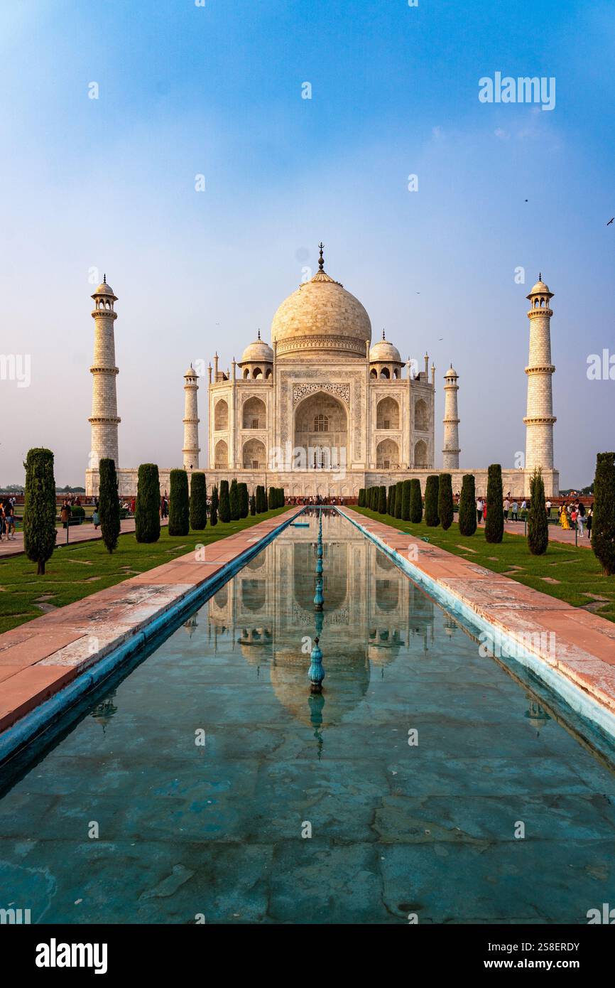 India. Uttar Pradesh state. Agra. Taj Mahal. White marble mausoleum ...