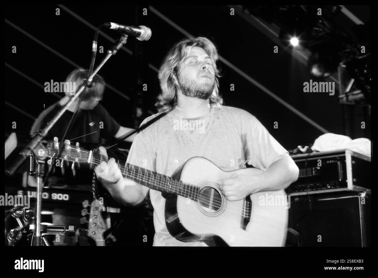 Doves band early hi-res stock photography and images - Alamy
