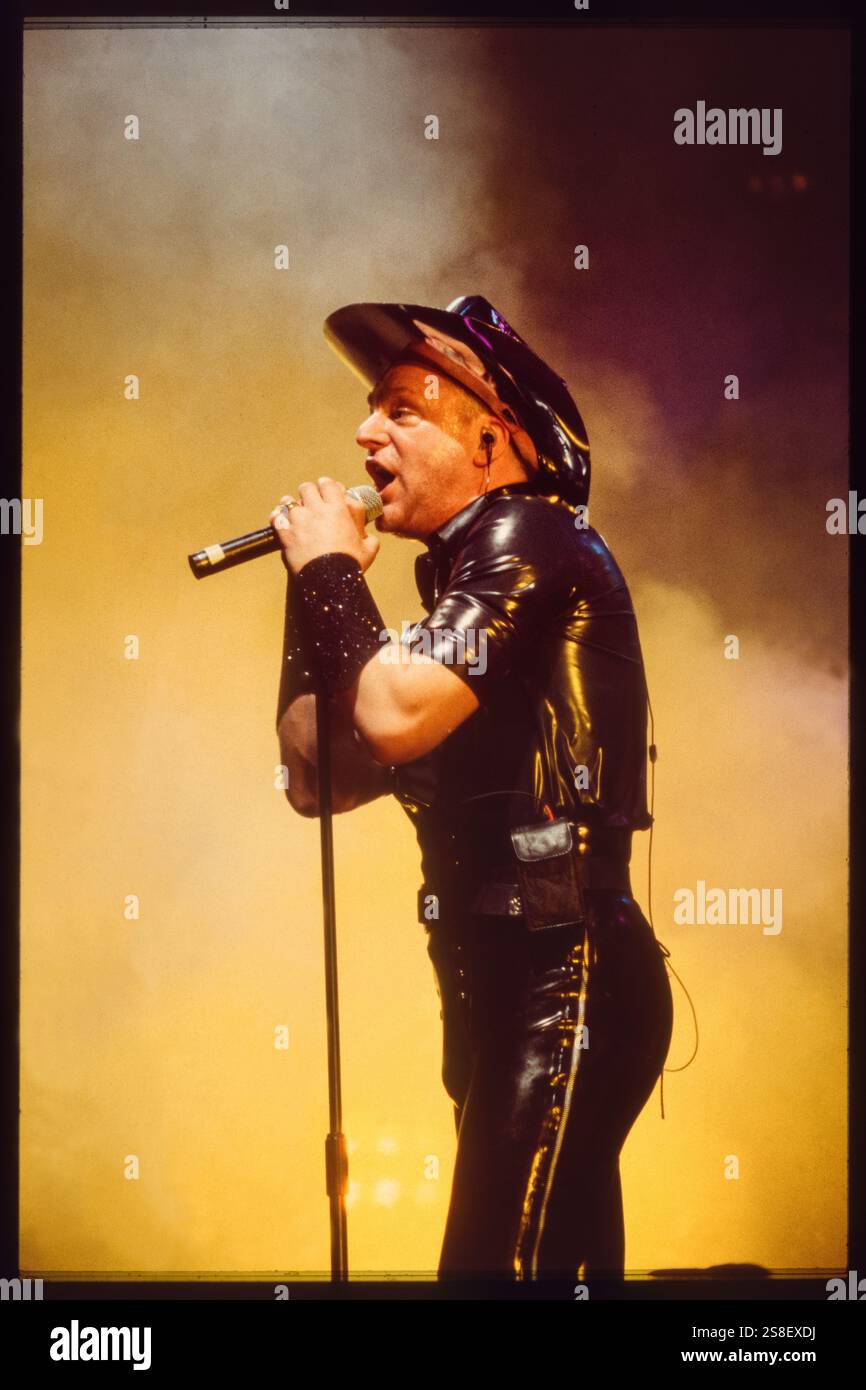 ANDY BELL, ERASURE, 1997: Andy Bell of Erasure live at Cardiff ...
