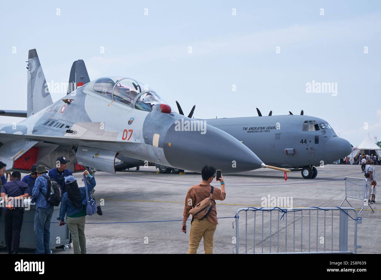 Sukhoi pilot hi-res stock photography and images - Alamy