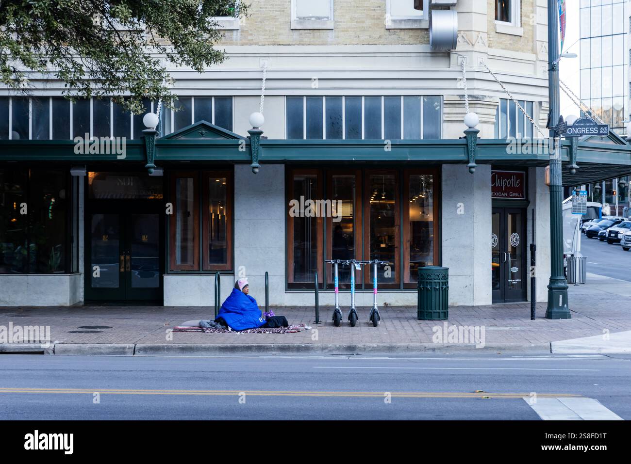 Austin, Texas, 21/01/2025, Homeless people suffer the extreme cold in ...
