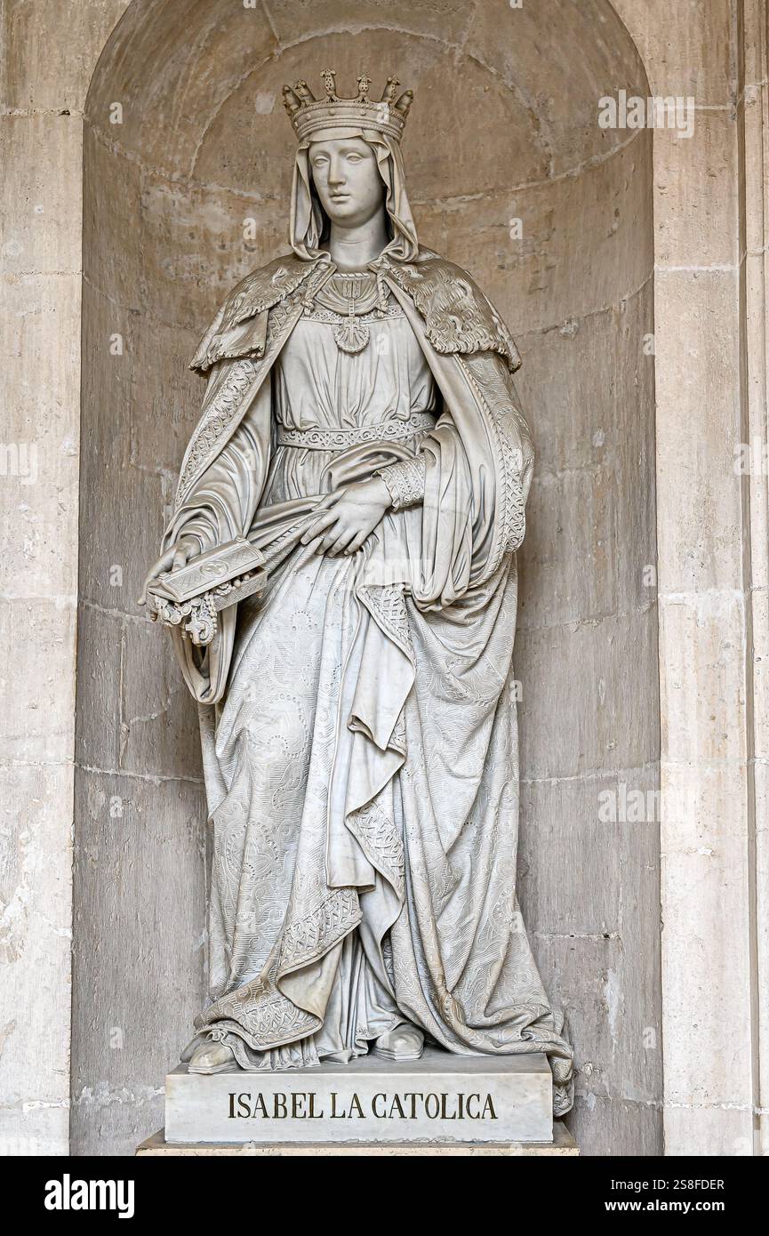 Ancient stature of Elizabeth The Catholic (Isabel la Catolica), Royal ...