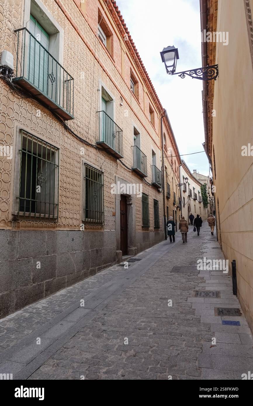 A historic street pathway in the town of Segovia, Spain Stock Photo - Alamy