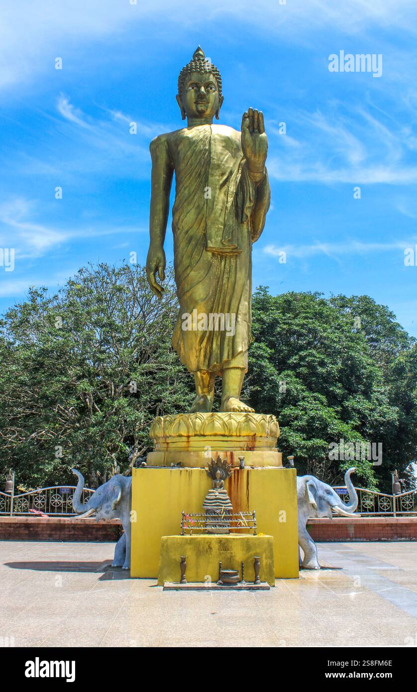 Wat Pra Putta Teepankorn Temple, located on a hilltop in Koh Samui ...