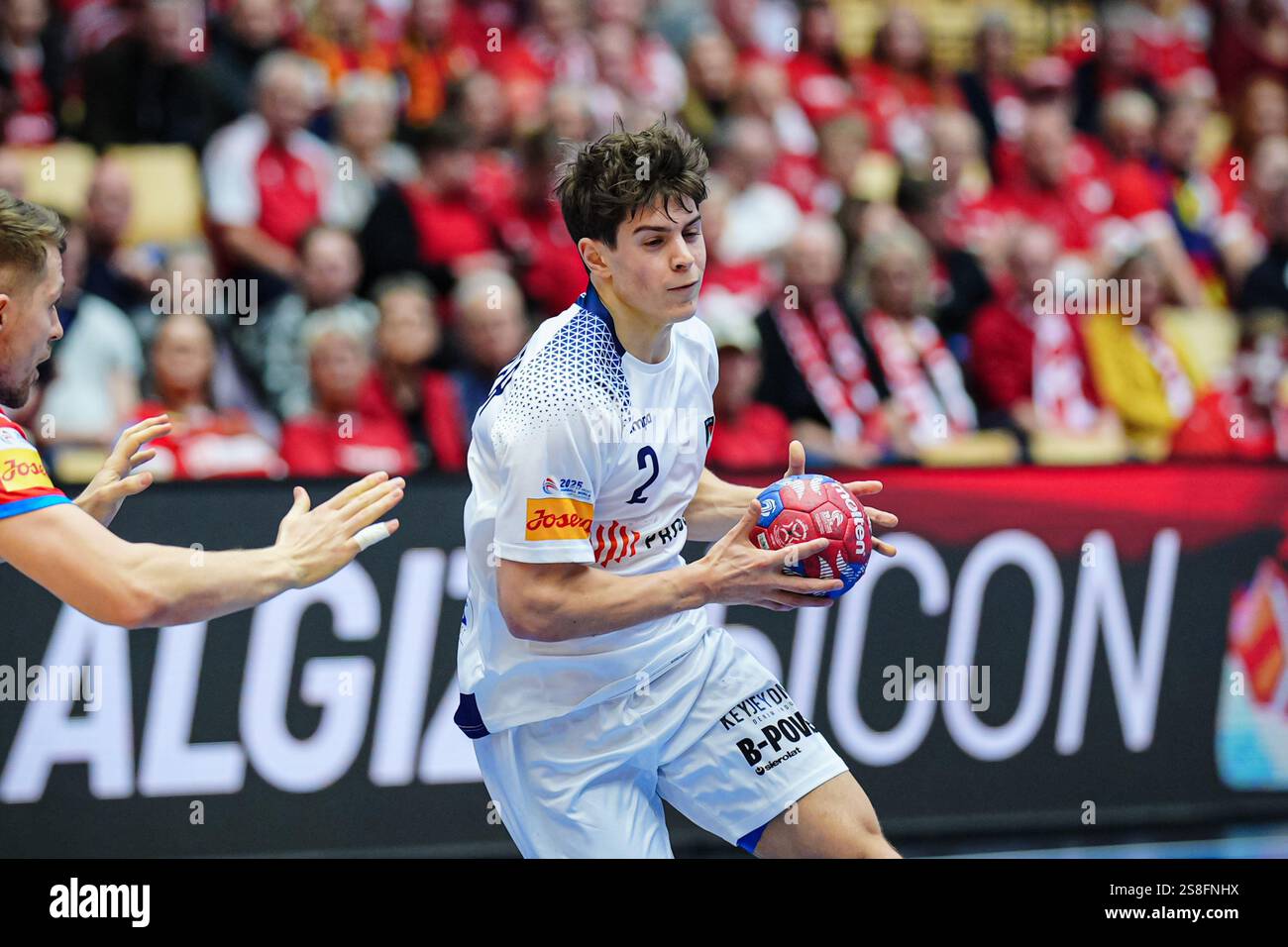 Leo Prantner (Italien, #02) DEN, Tschechien vs. Italien, Handball, IHF Weltmeisterschaft 2025 ...