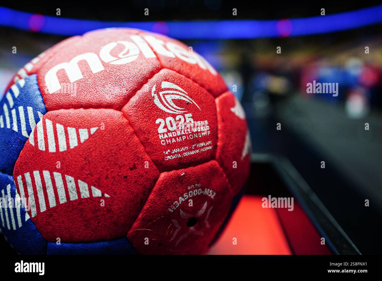 Molten Spielball mit Logo/Wappen der IHF Handball Weltmeisterschaft ...