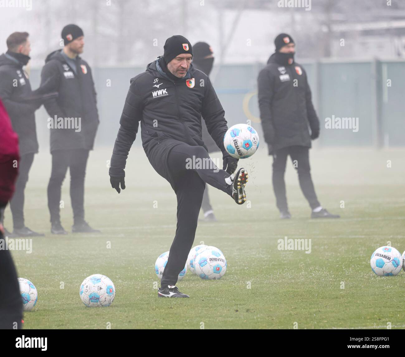 Augsburg, Deutschland. 22nd Jan, 2025. Jacob Friis (Co.-Trainer FC ...
