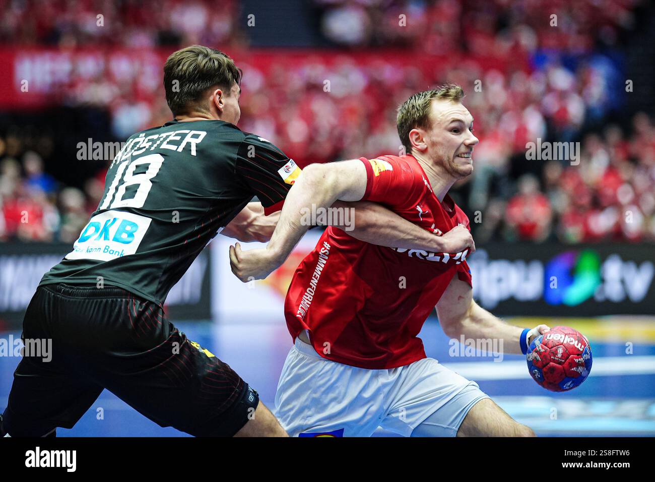 Julian Koester (Deutschland, #18), Mathias Gidsel (Daenemark, #19) DEN ...