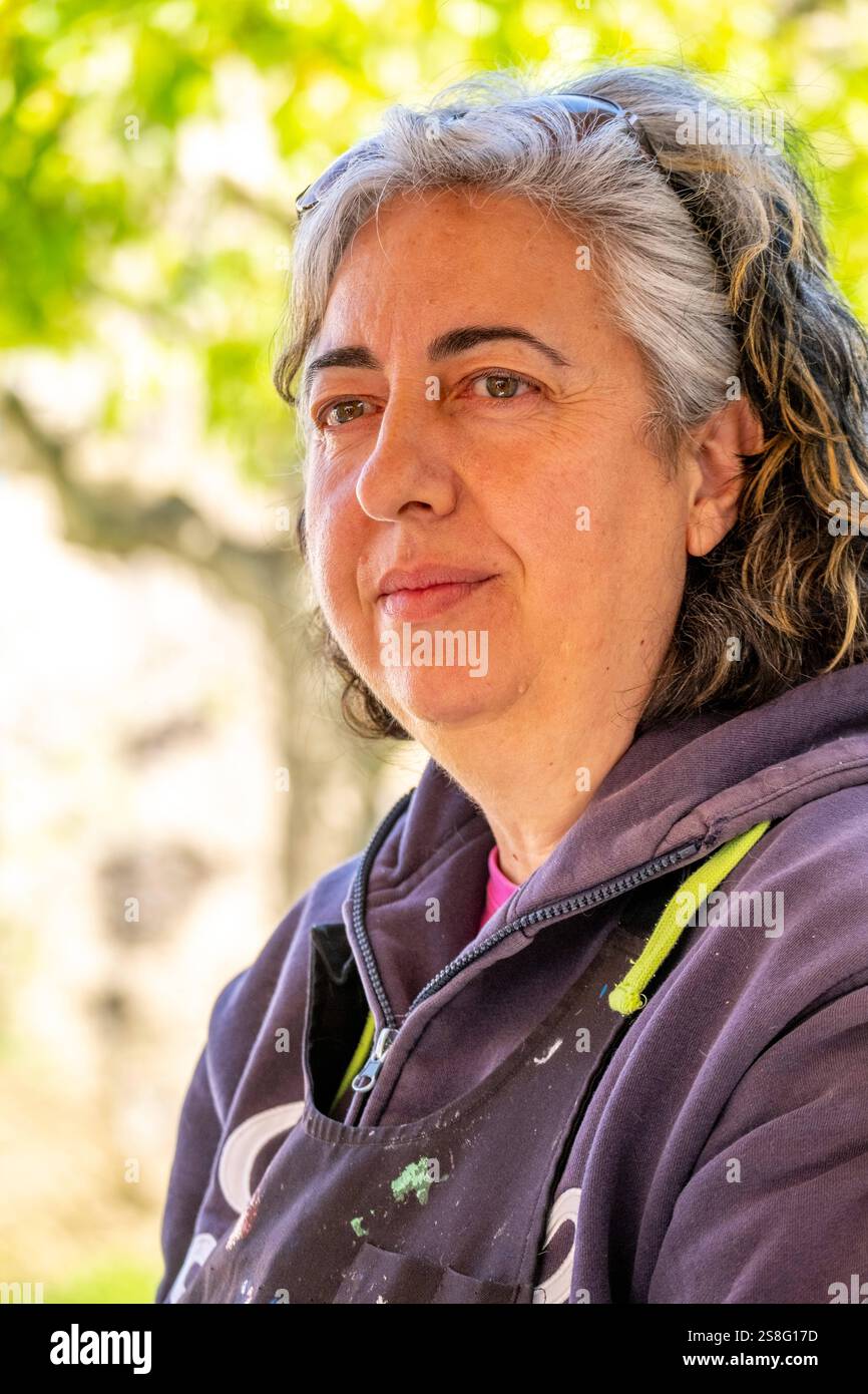 Pina Monne, Frauenportrait und Künstlerin, Tinnura, Europa, Provinz ...
