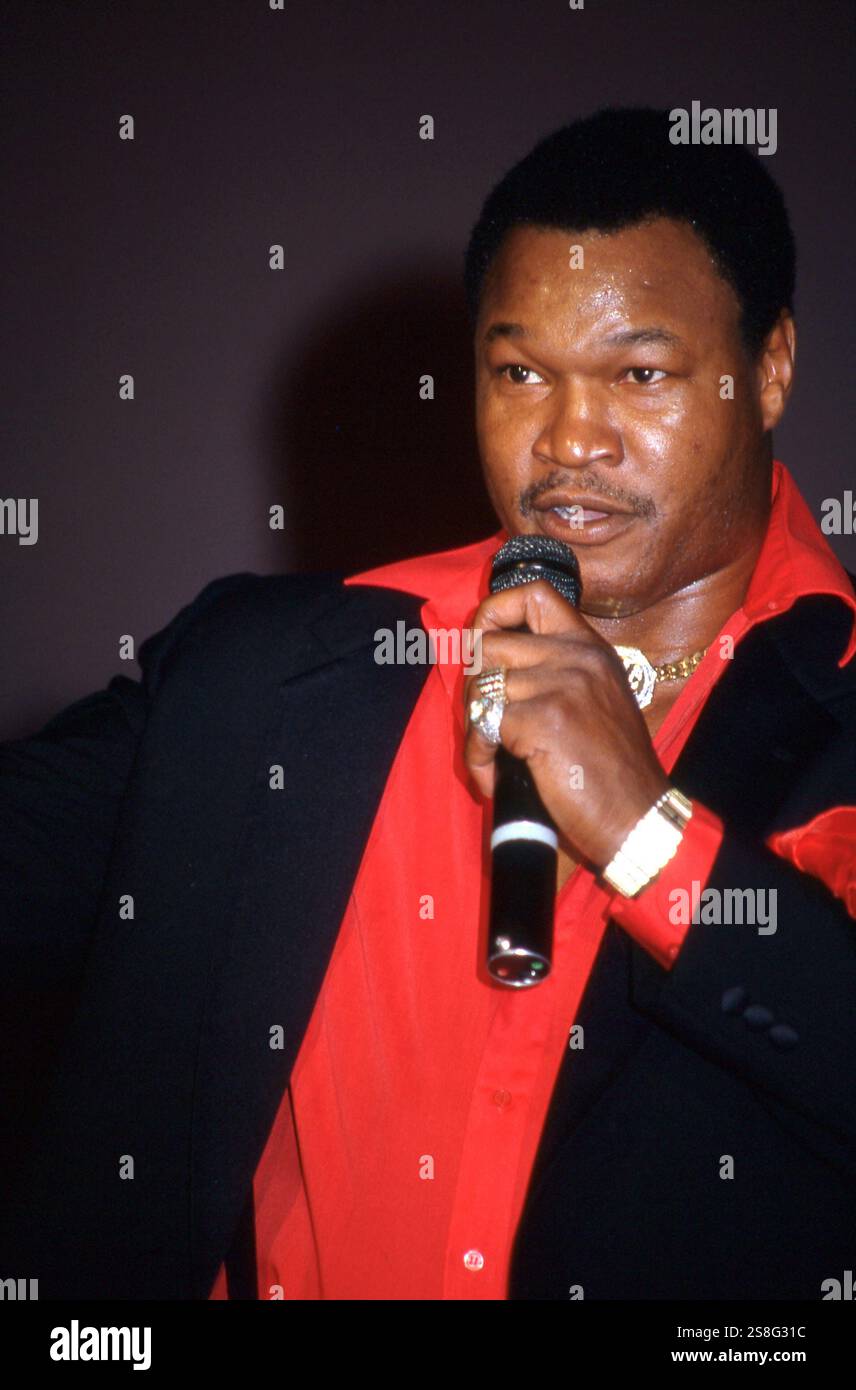 Larry Holmes photographed in 1987 Credit: mpiRR/ MediaPunch Stock Photo ...