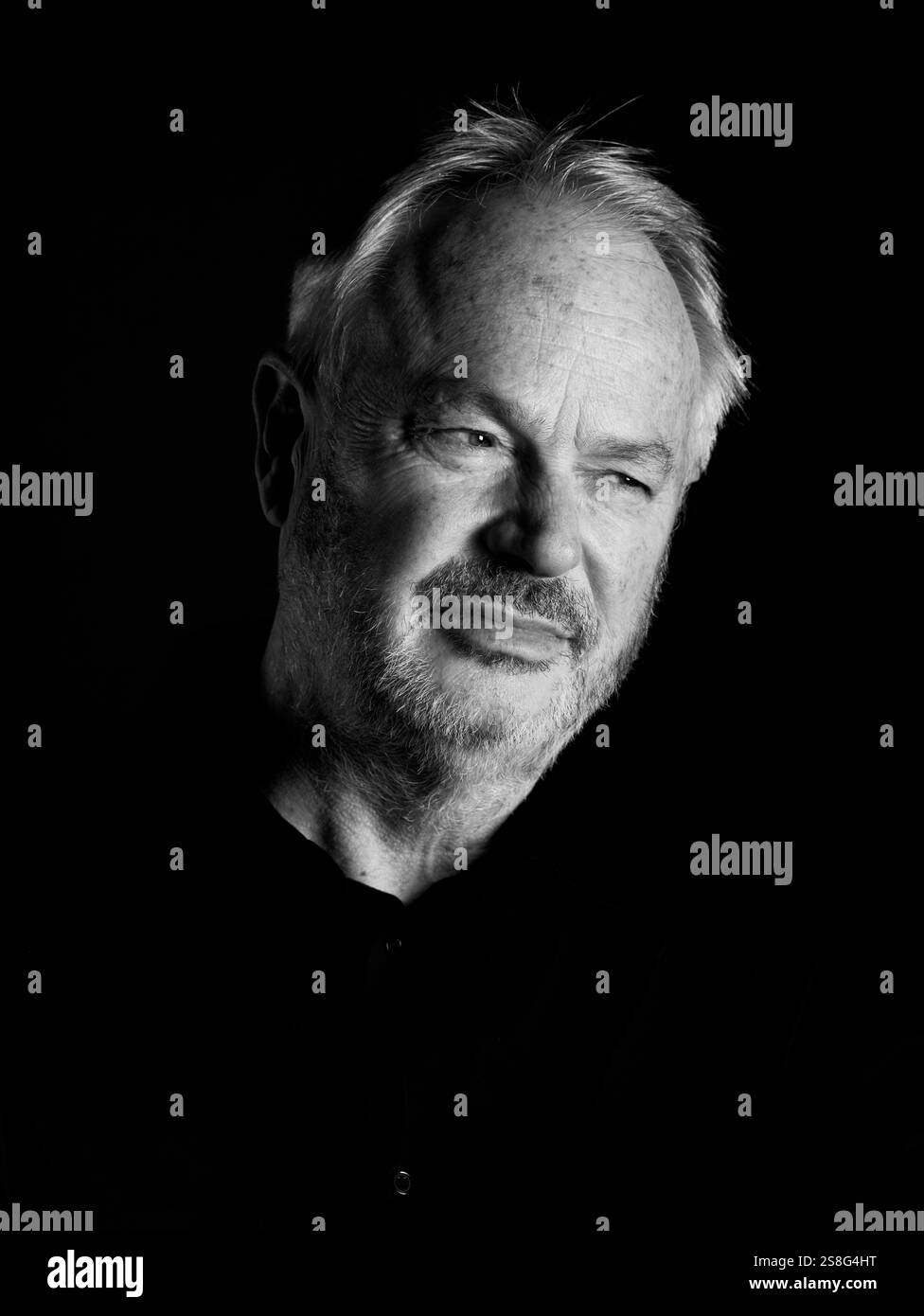 Tim marshall journalist hi-res stock photography and images - Alamy