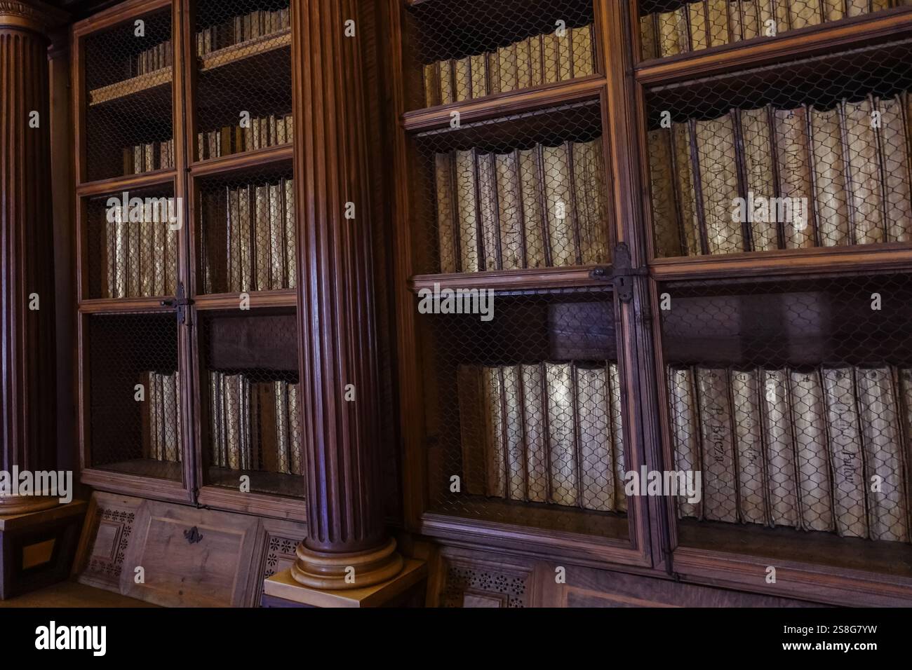 Royal library inside the Royal Site of San Lorenzo de El Escorial in ...