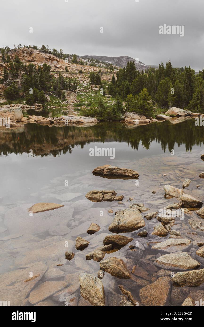 Montana Landscape Absaroka Beartooth Highway Mountain Alpine Lake Water ...