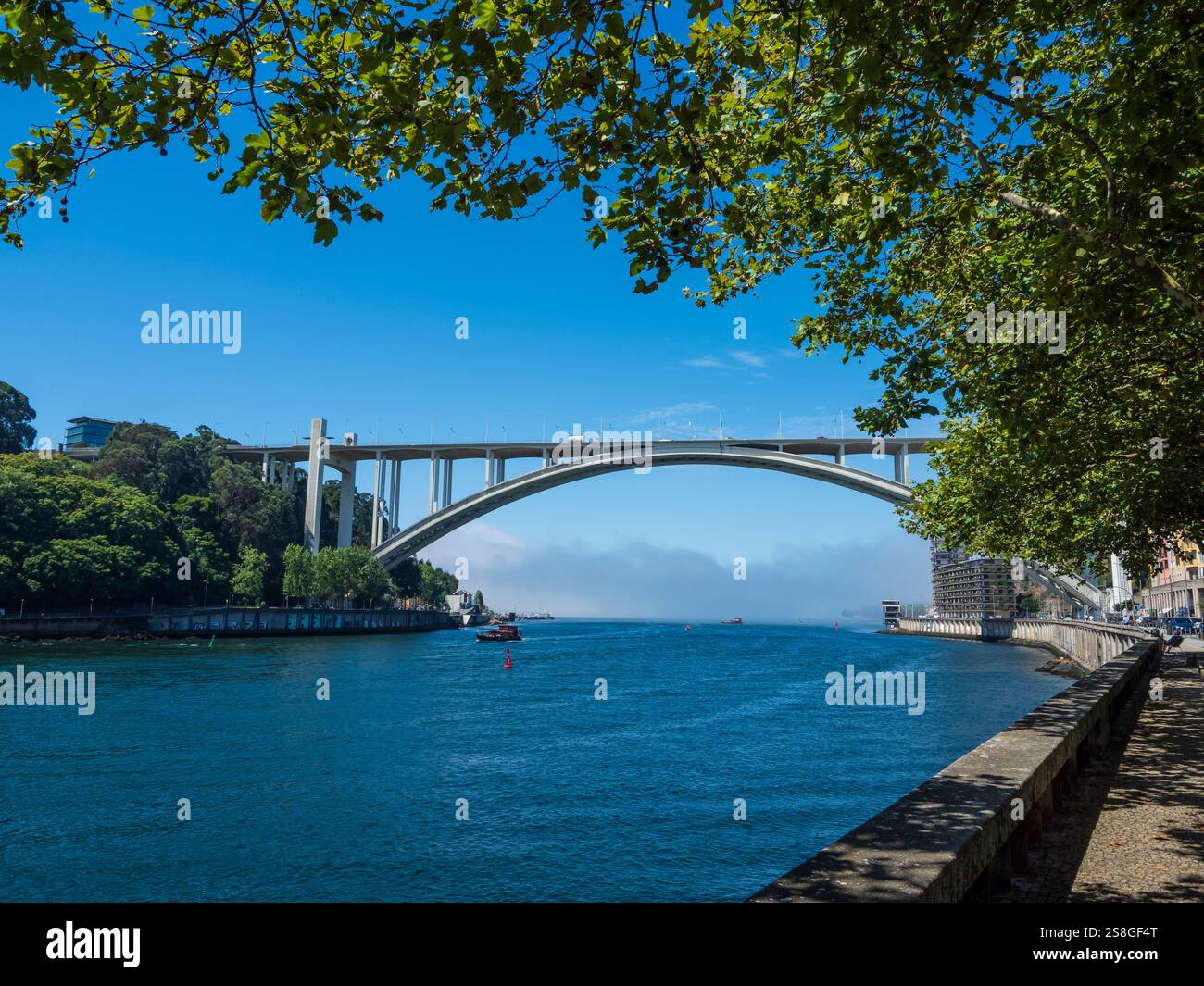 Ponte da Arrábida bridge, Porto, Portugal Stock Photo - Alamy