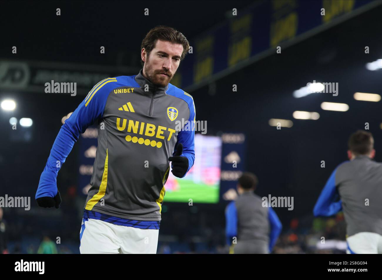 Joe Rothwell (Leeds United) before the Sky Bet Championship match ...