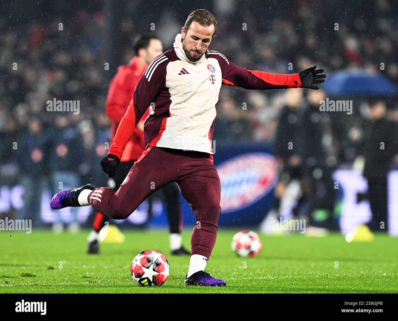 22 January 2025, Netherlands, Rotterdam: Soccer: Champions League ...