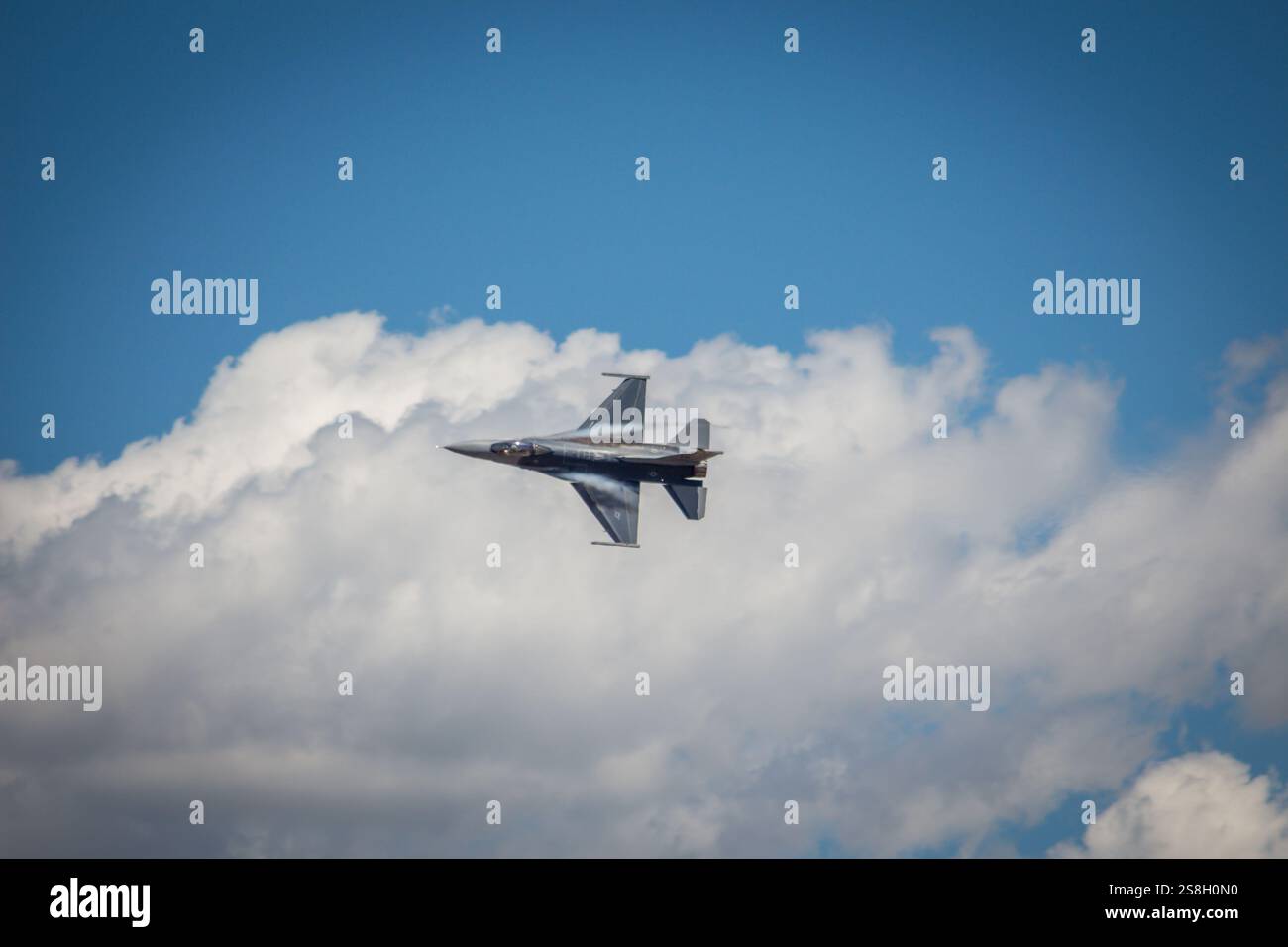 Fighter jet in the sky Stock Photo - Alamy