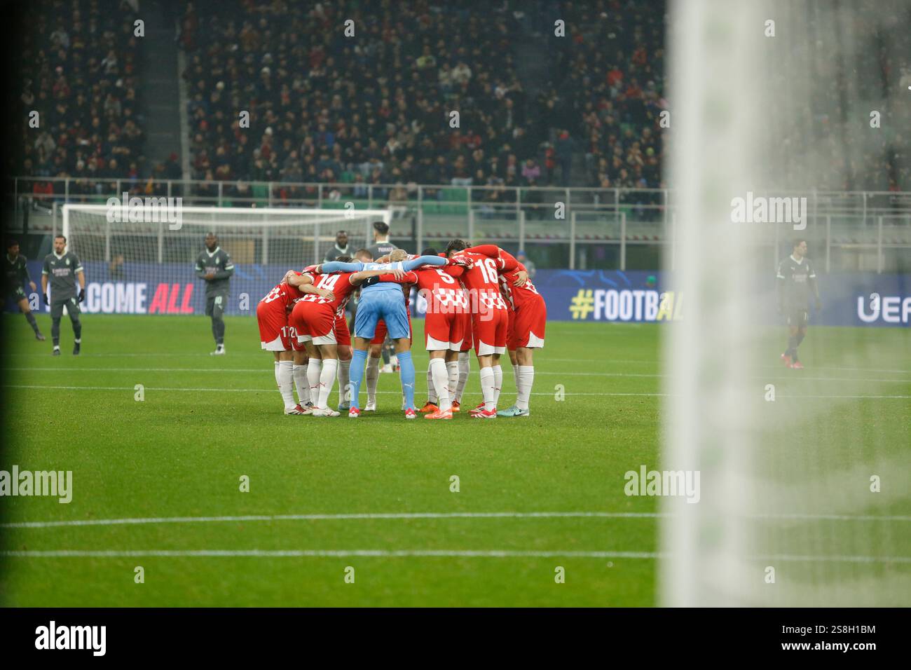 Milan, Italy. 22nd Jan, 2025. Girone FC players during the Uefa ...