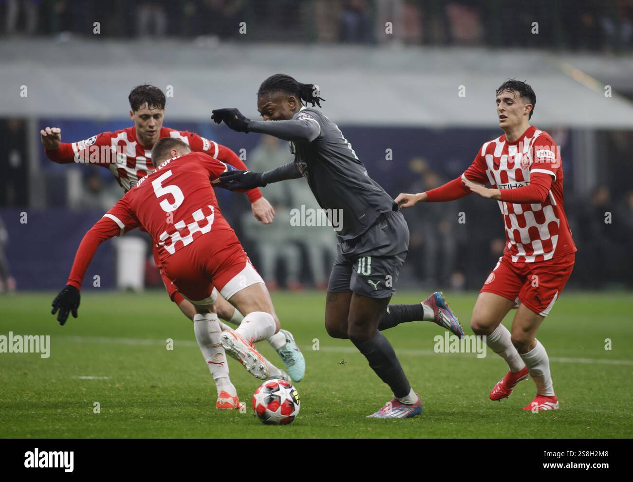 Milan, Italy. 22nd Jan, 2025. Rafel Leao of AC Milan scoring a goal ...